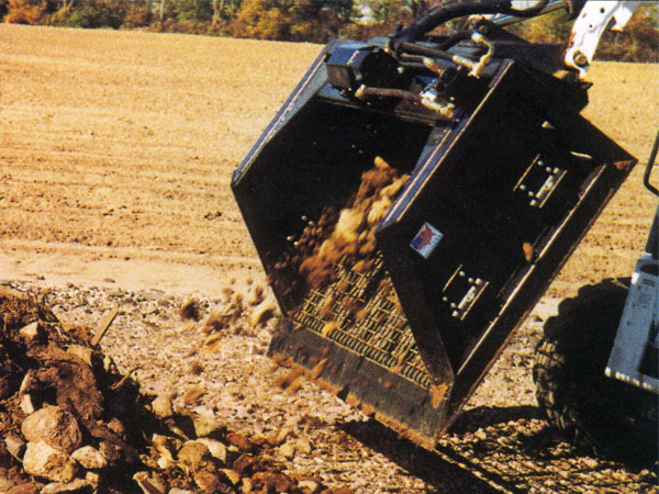 Series 700 Screening Buckets from Remlinger