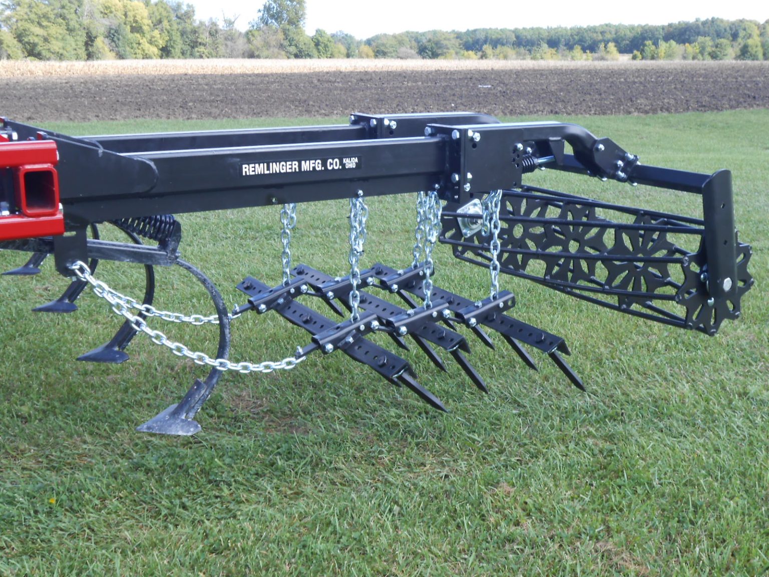 3 Bar Roller Flex mounted harrow attachment from Remlinger